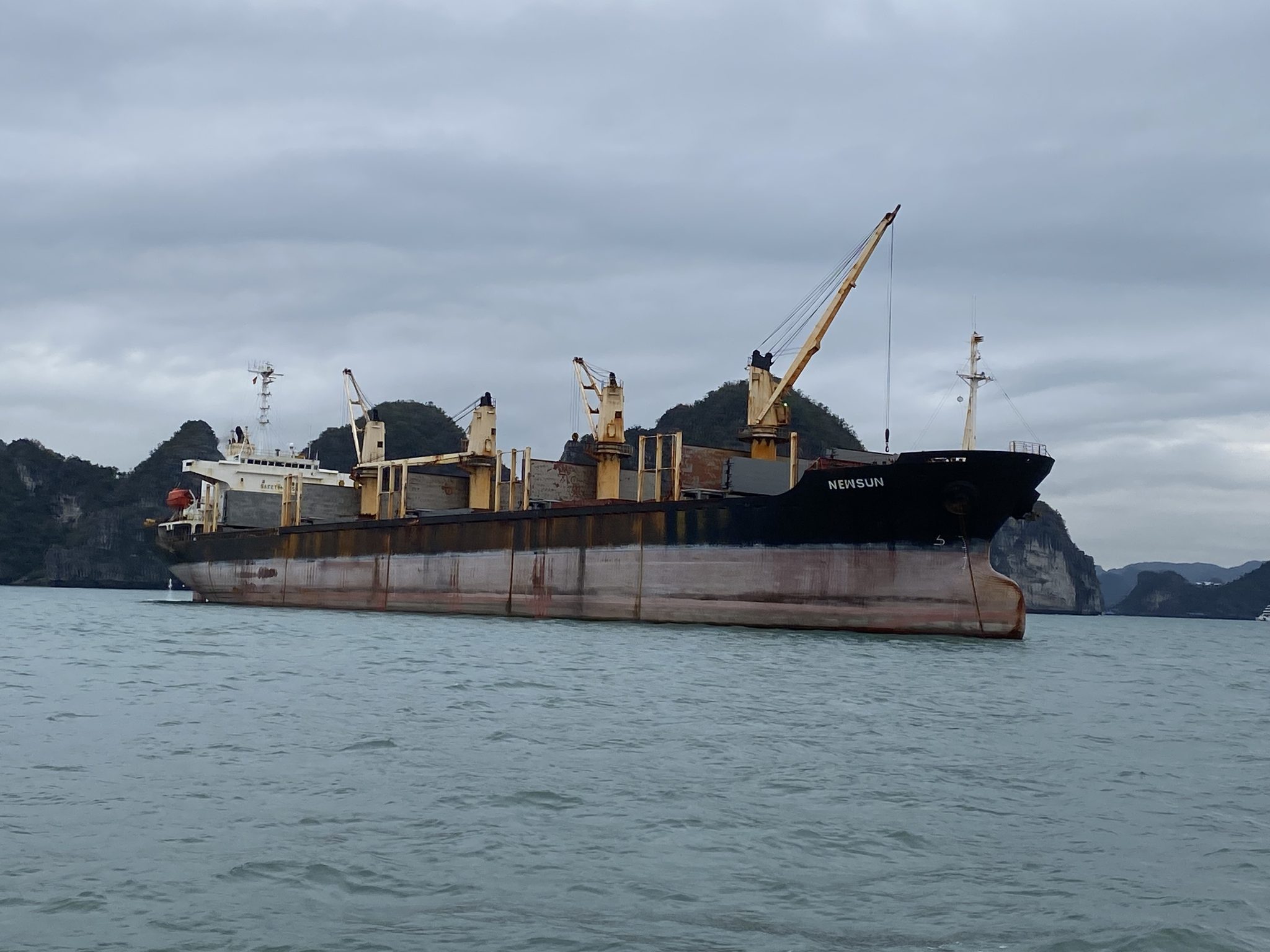 Underwater inspection and cleaning services for NEWSUN Vessel – HOANG ...